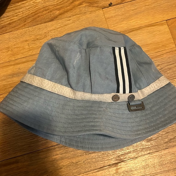 Guess | Accessories | Vintage Guess Bucket Hat | Poshmark